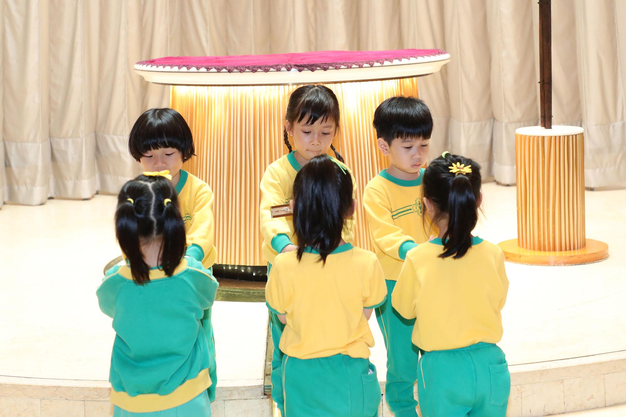 Index of /03/20190321 [1819.pbk.edu.hk]